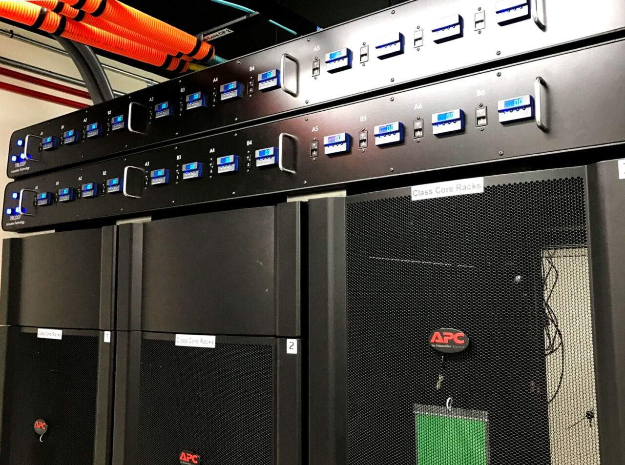 HPDU BusX - Advanced Power Distribution Solutions - Trilogy